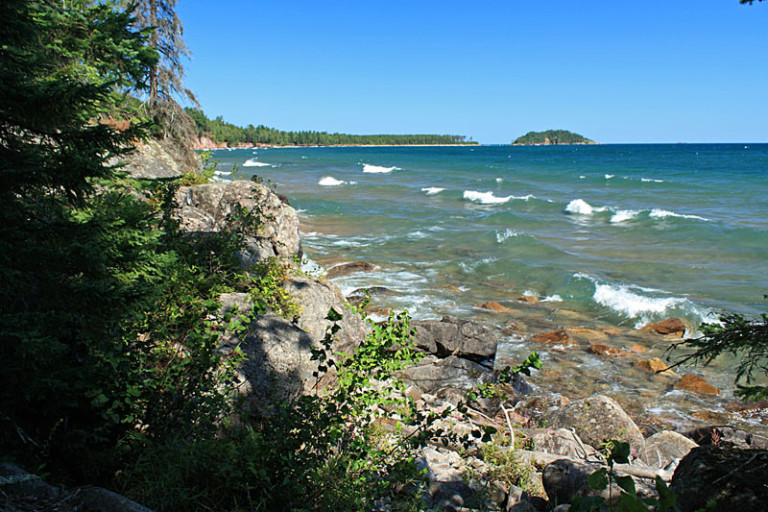 Hiking Little Presque Isle Point to Wetmore Landing – MyMichiganTrips.com